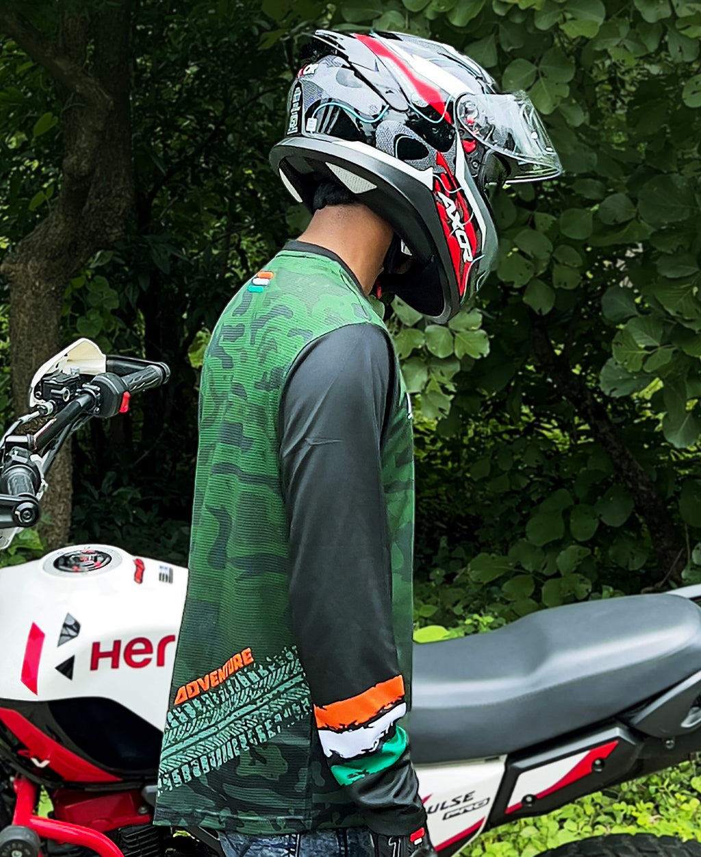Tricolor Triumph Riding Jersey – WANDERLOOMS
